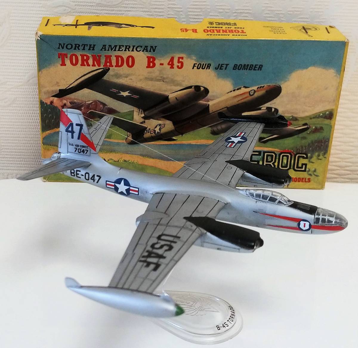 North-American B-45 “Tornado” — FROG — Ретро-Модели.Ру